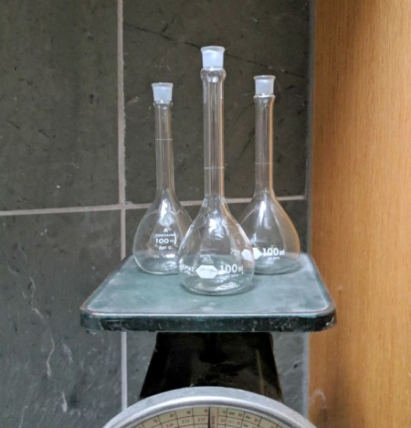 Loving Vintage Lab Glassware – Hunting for Vintage