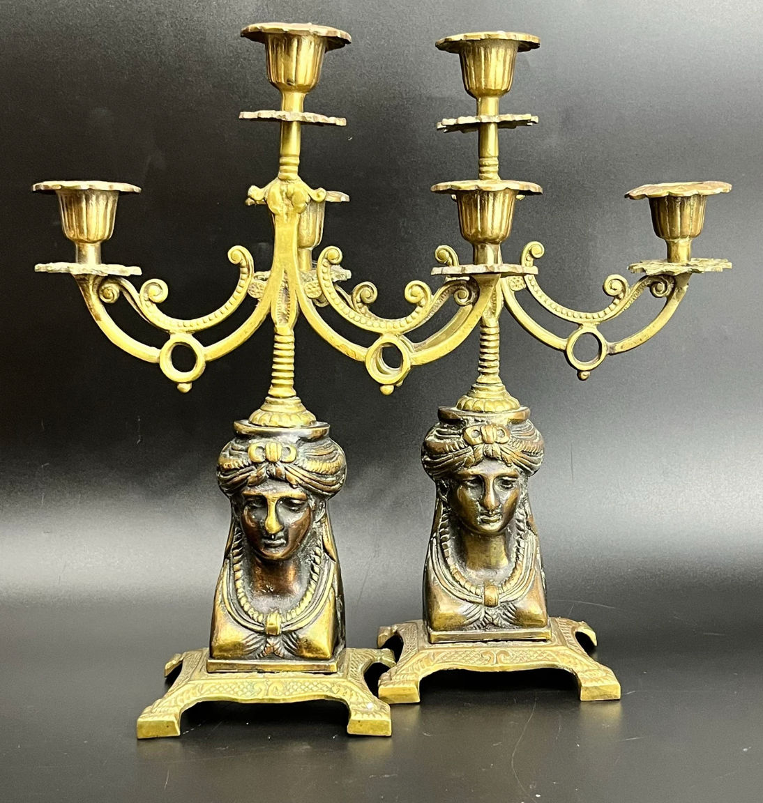 Dark Academia Decor, Yes Please! – Hunting for Vintage